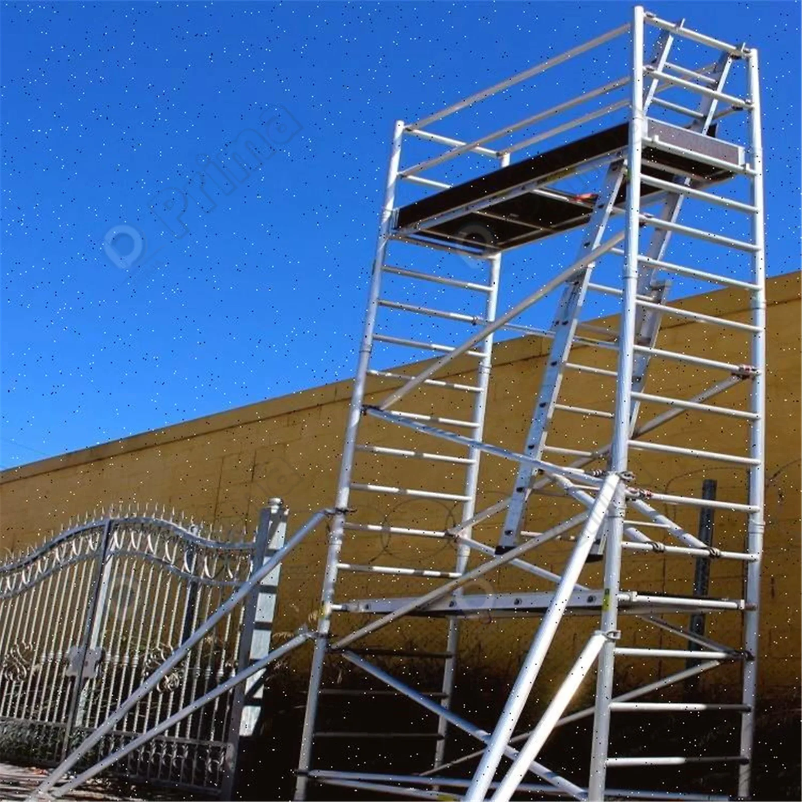 Aluminum Mobile Beam Scaffolding Ladder with 160x40x194.5 Open Size ...