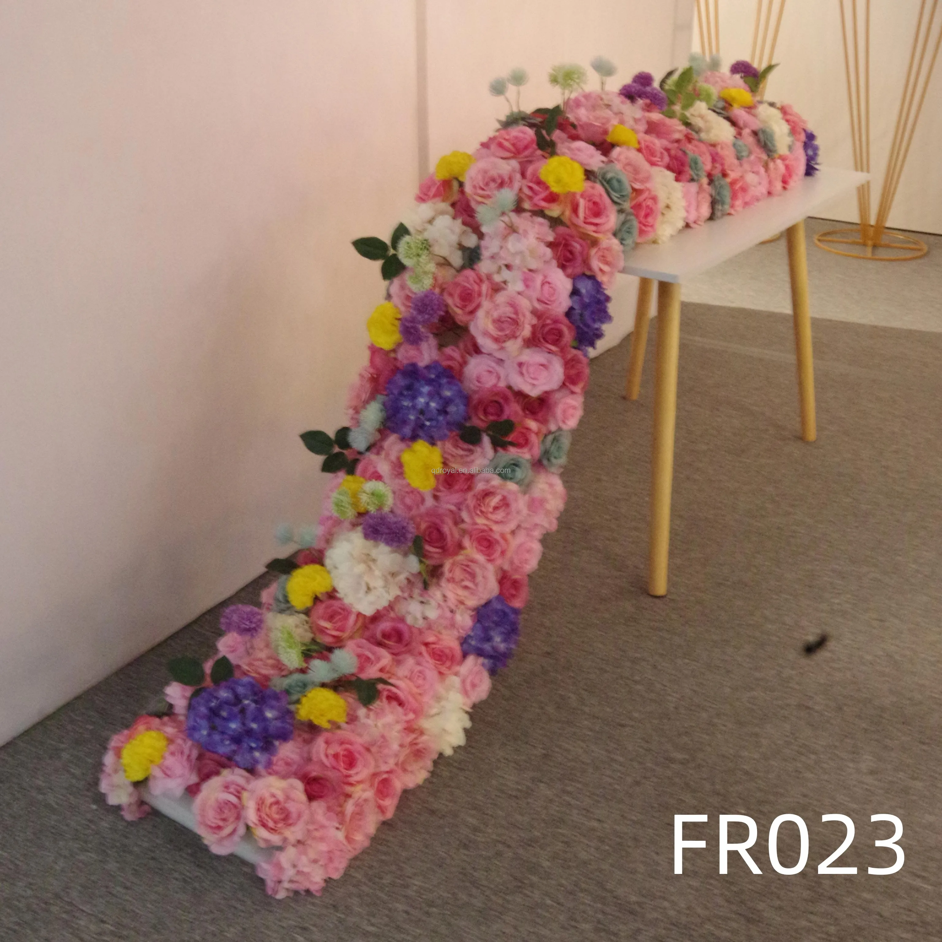 Customized Table Centerpiece Rose Flowers for Weddings