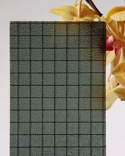 4mm-6mm Clear Wired Patterned Glass For Building - Buy Clear Wired ...