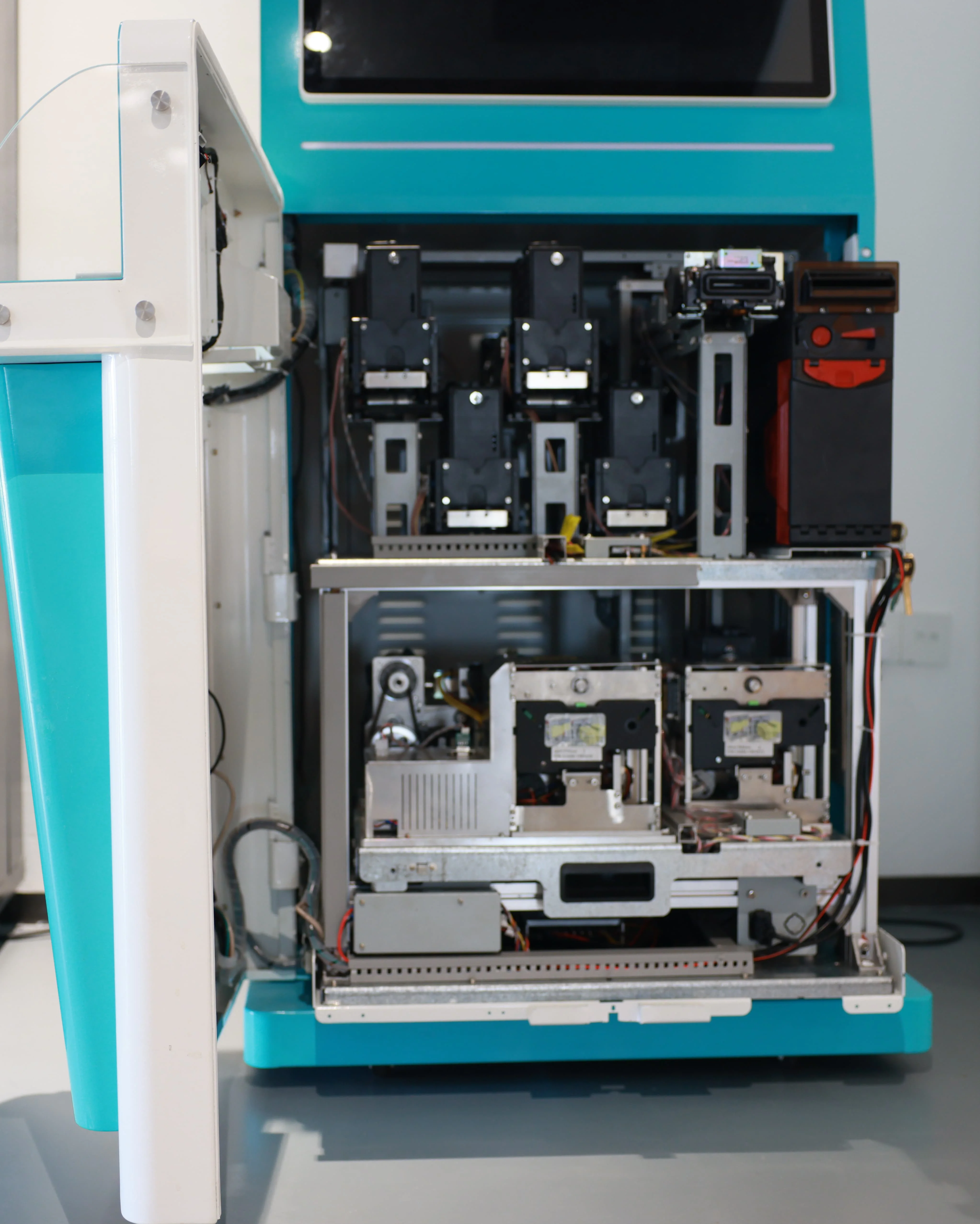 Credit Card Issuance Machine Debit Card Issuance Machine Virtual Teller ...