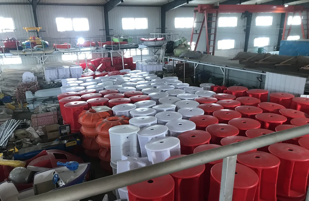 FLOATING WAVE ATTENUATOR EATER - Plastic Breakwaters HDPE Sea Barrier
