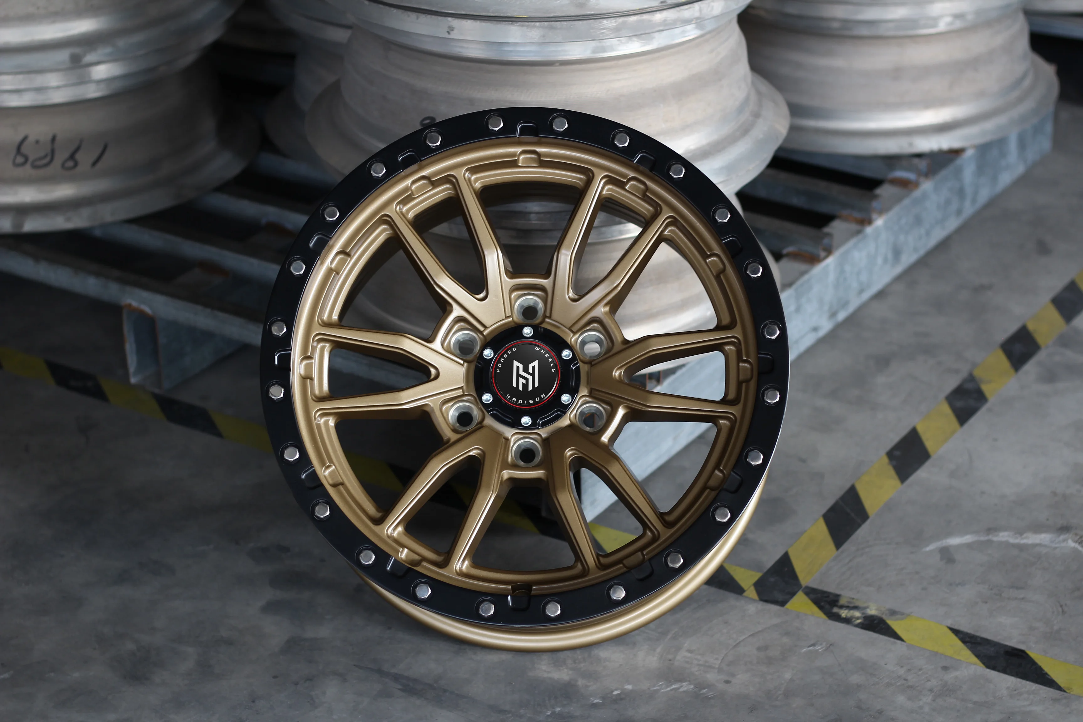 HADISON Custom Forged 6 Lug Offroad Monoblock Wheels