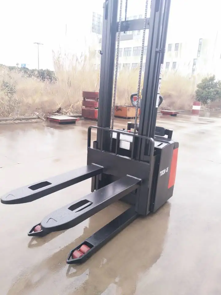 Electric Forklift Paper Roll Clamp Stacker Used to Bring Roll Reel ...