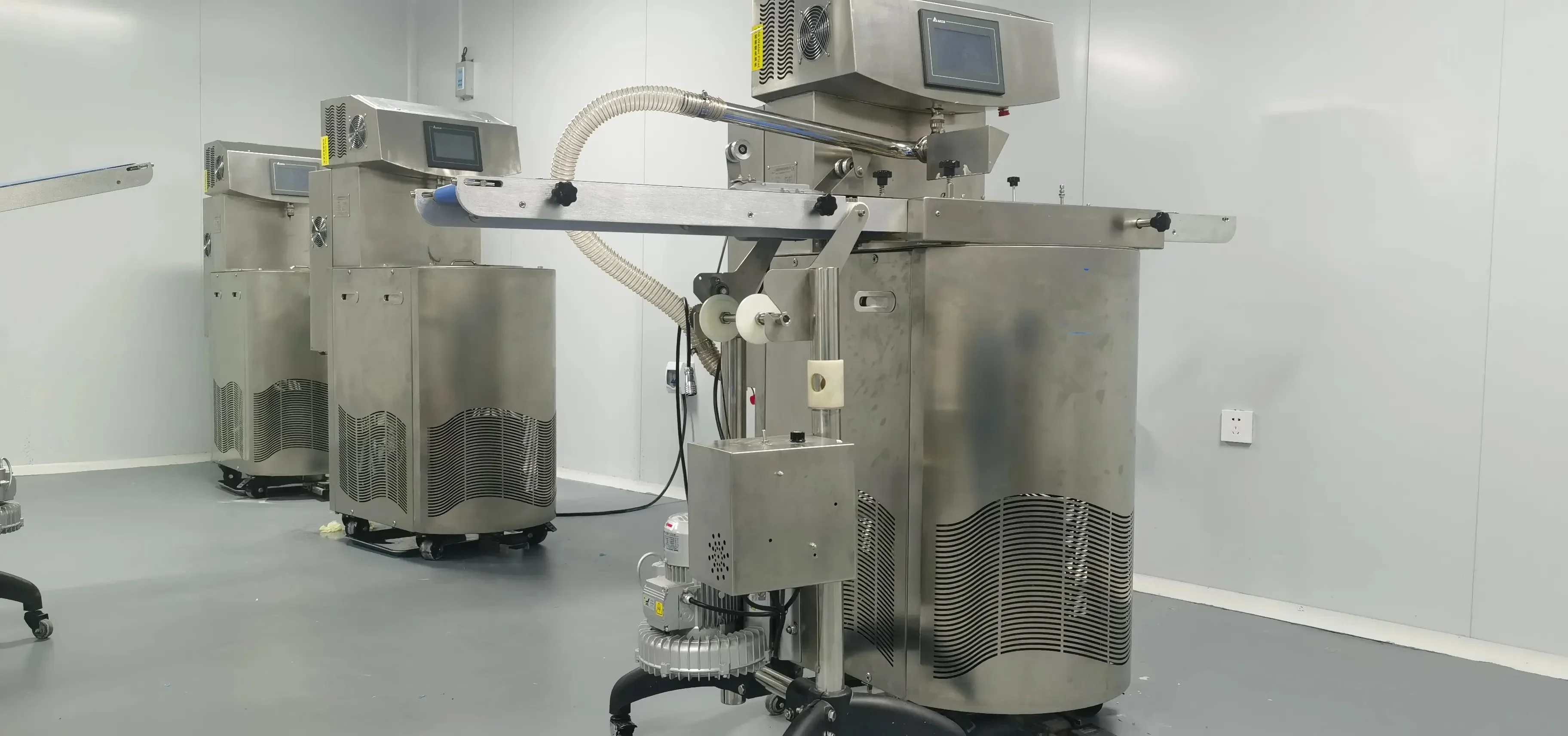Cooling Tunnel Chocolate Enrobing Machine Chocolate Melting Tempering ...