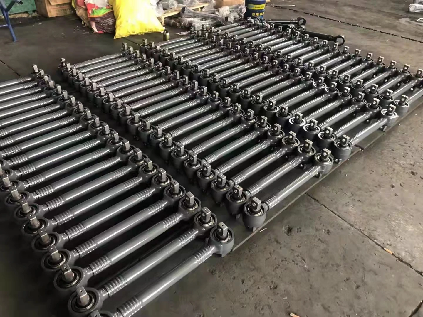 Howo Tractor Truck Torque Rod Bushing - Heavy Duty Parts