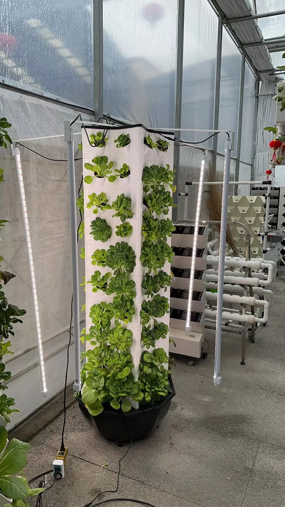 Vertical Aeroponic Grow Tower - Efficient Indoor Farming