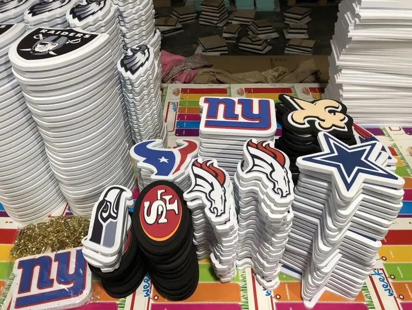Large Logo Plastic Big Chain 3d Necklace Eva Foam Fan Football Teams ...