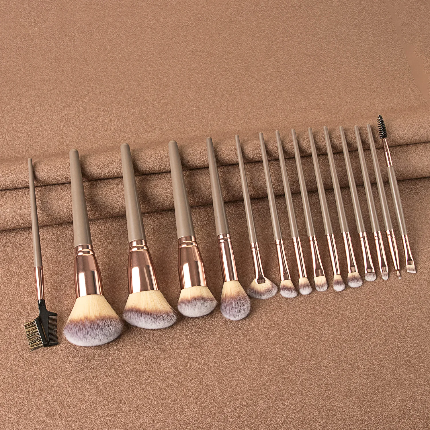 Vegan Makeup Brush Set - 15pcs Portable & Customizable