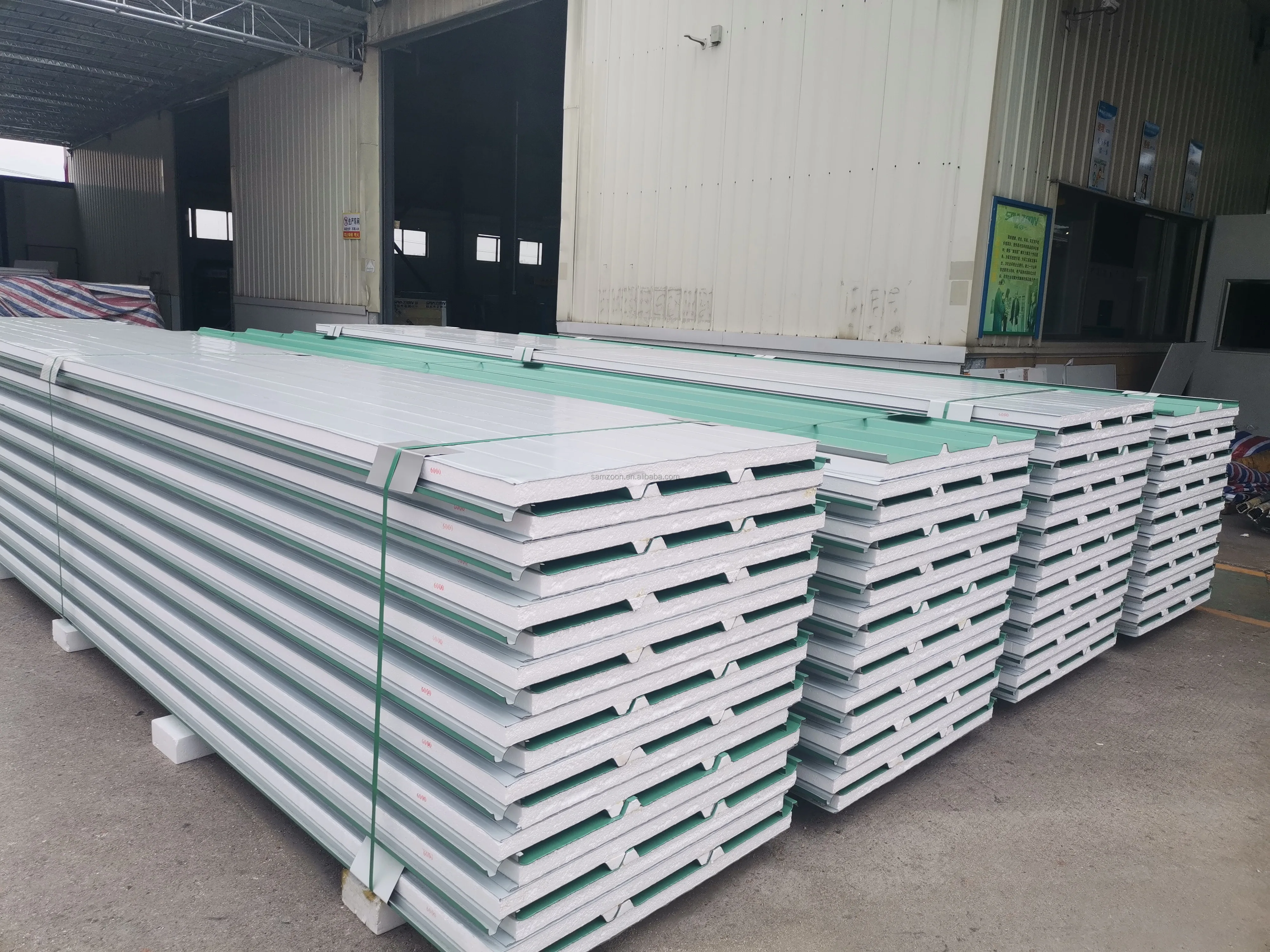 Building Material Waterproof Heatproof Green Eps Roof Sandwich Panel ...