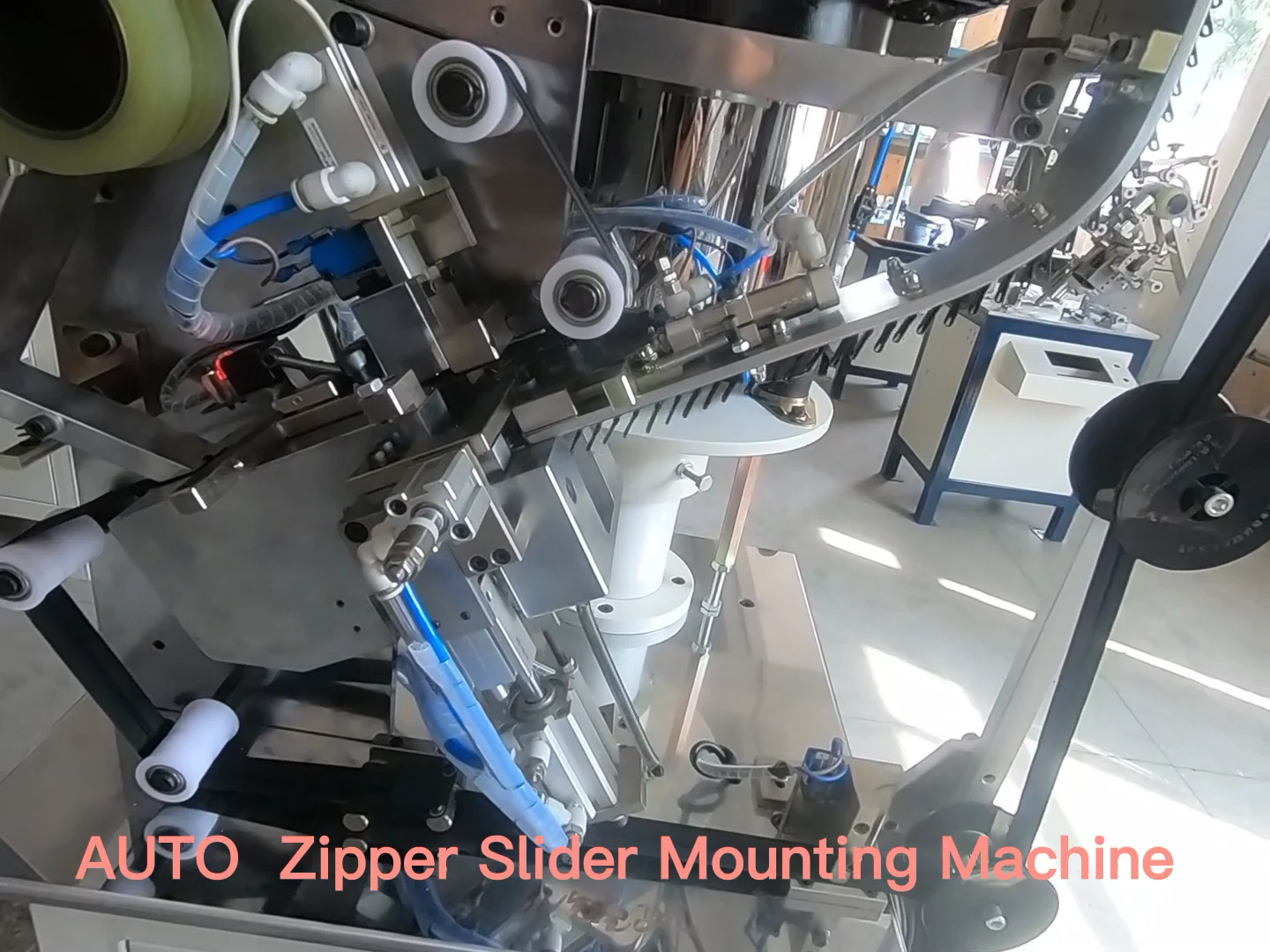 Fully Automatic Nylon Zipper Slider Mounting Zipper Making Machine ...