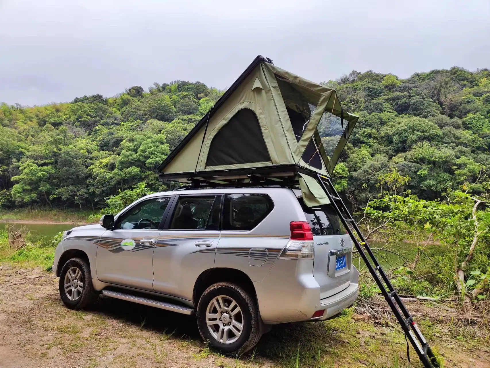 Outdoor Offroad Waterproof Aluminum Shell Triangle Camping Insulated ...