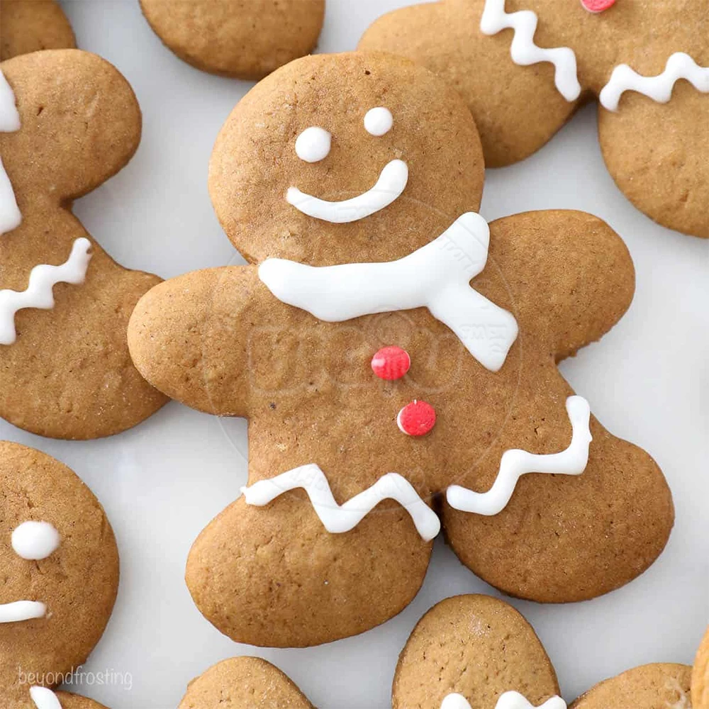 Wholesale Christmas Cartoon Decorated Fruity Gummy Candy Gingerbread ...