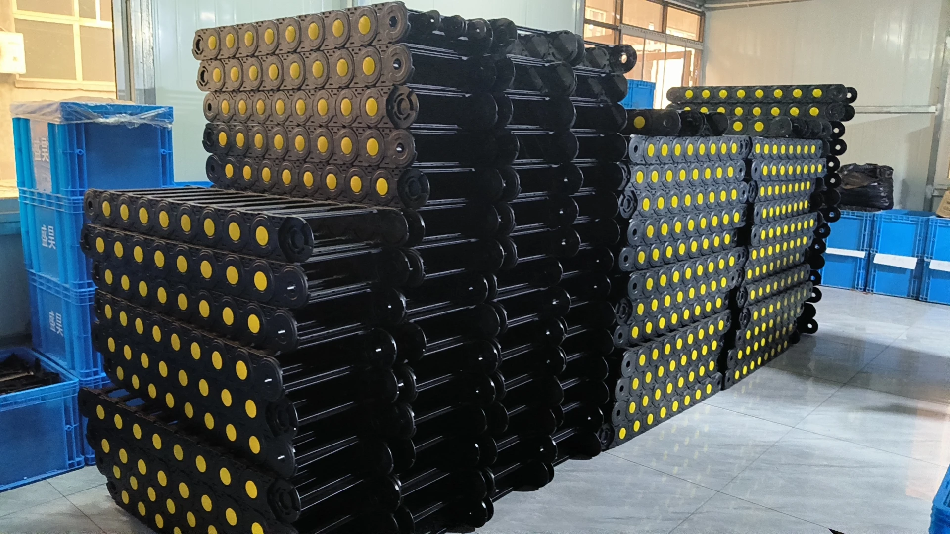 Cable Track Chain - Durable and Efficient Moving Cable Tray