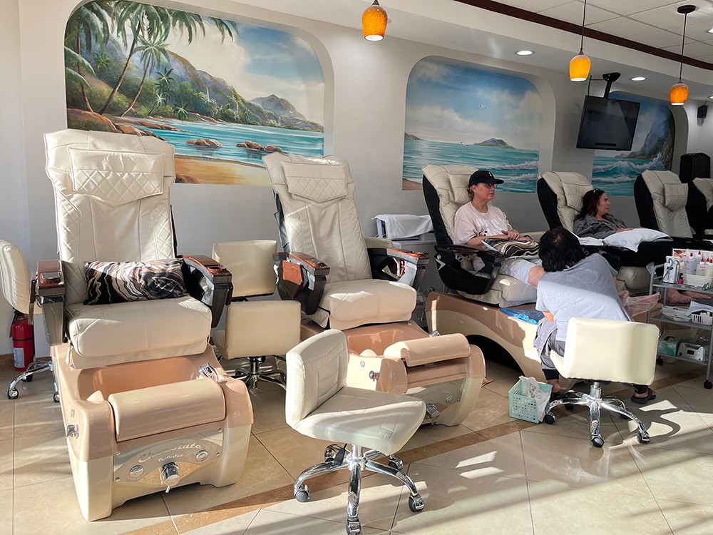 Custom Luxury Foot Spa Bath Chair - Pink Massage Pedicure Chair for ...