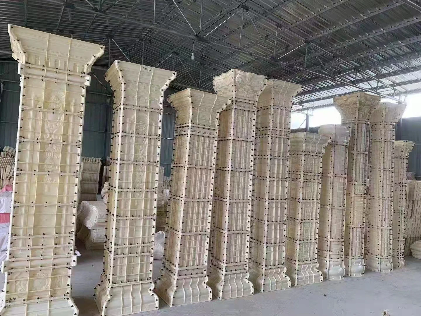 Column Molds - Durable and Versatile Concrete Shaping Tools