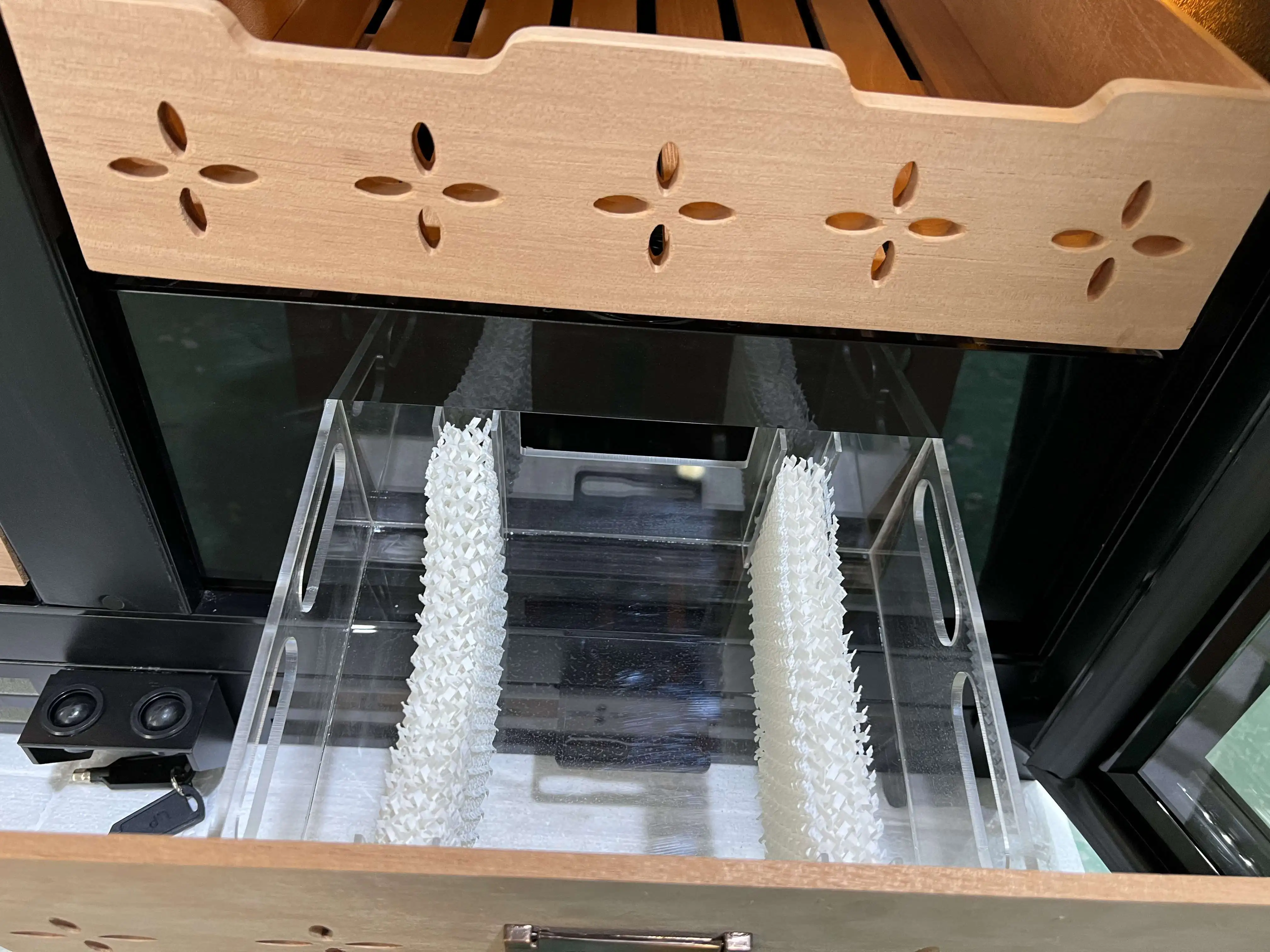 830L Home Appliances Fans Cooling Wooden Shelves Electric Cigar Humidor ...