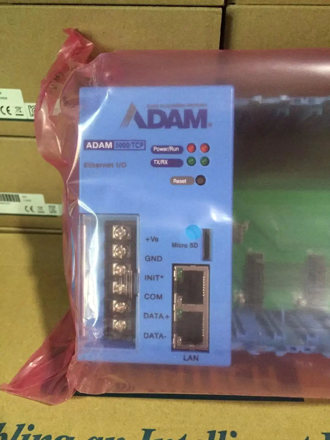 ADVNATECH ADAM-5000/TCP-AE Ethernet-Based Data Acquisition System