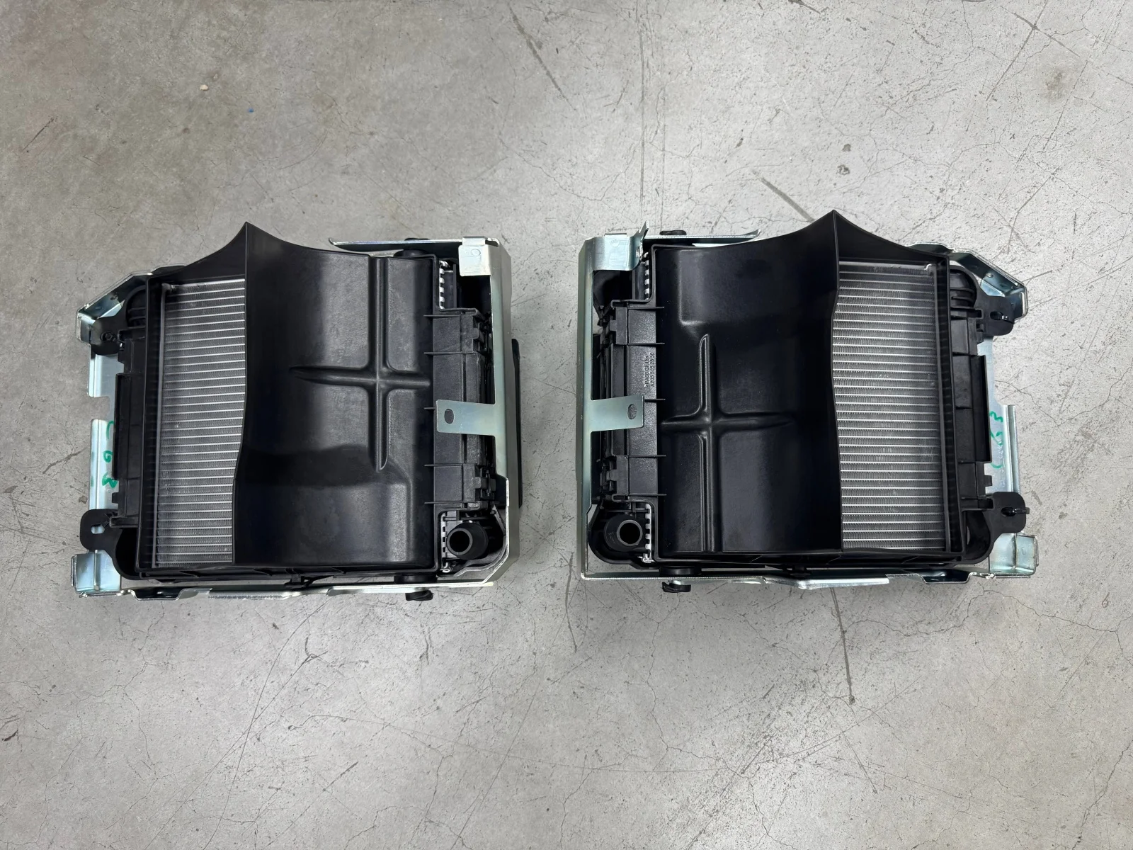 The New High Quality C63 W205 Coupe AMG Front Left and Right Auxiliary ...