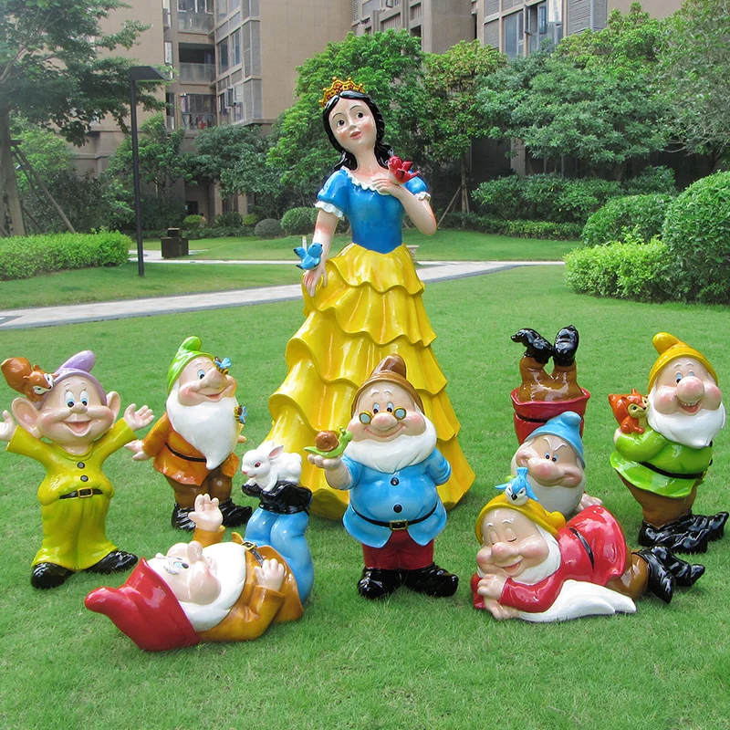Outdoor Park Garden Decoration - Princess Snow White & Dwarfs Sculpture