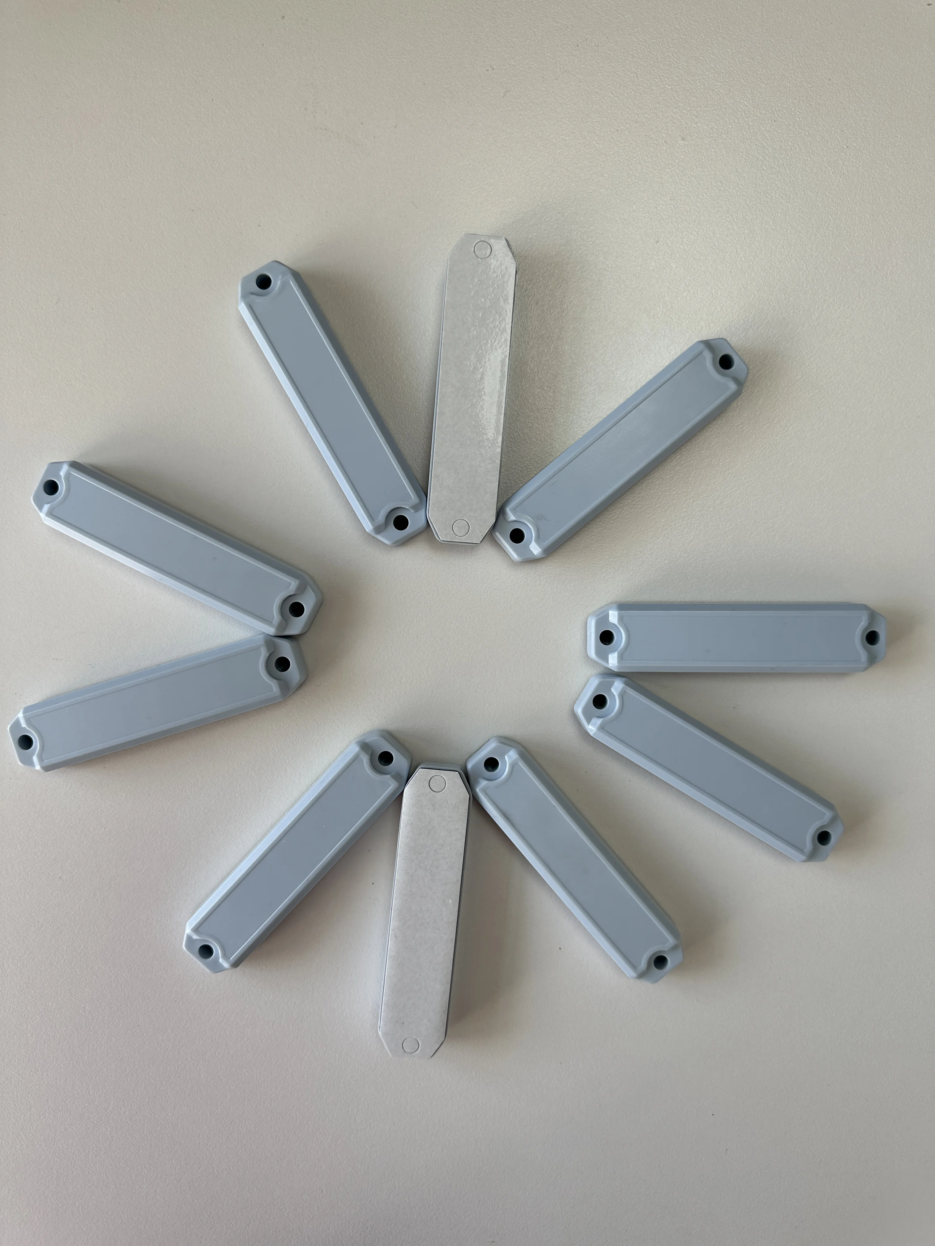 Passive Tag Uhf Rfid Tag Tracking Waterproof Anti-metal Tag For ...