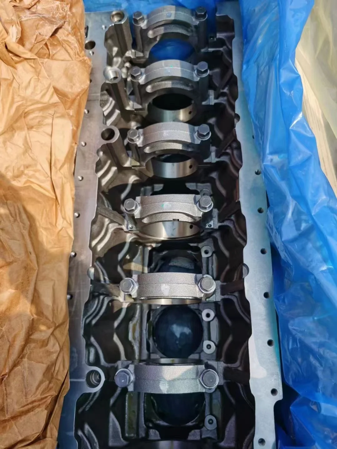 Cylinder Block for Sinotruk Howo A7 Engine Block 61500010383 Engine ...