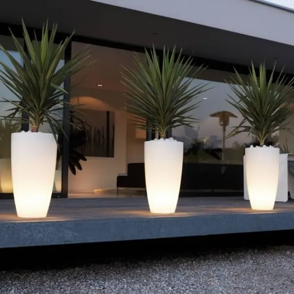 Glowing Light Up Outdoor Illuminated Flower Plant Pot Color Changing ...
