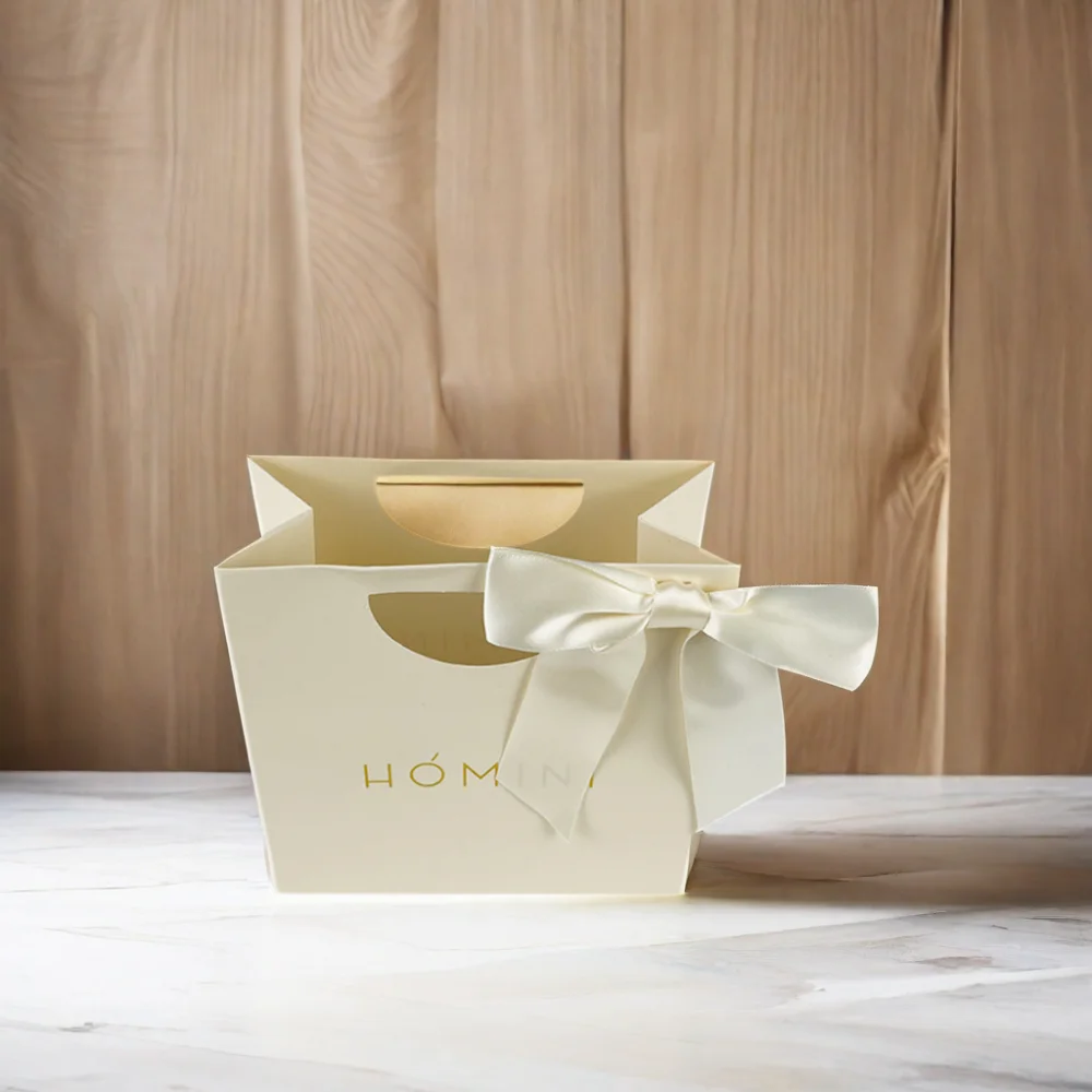 Wholesale Custom Luxury Goil Stamping Logo Wedding Gift Paper Bag ...