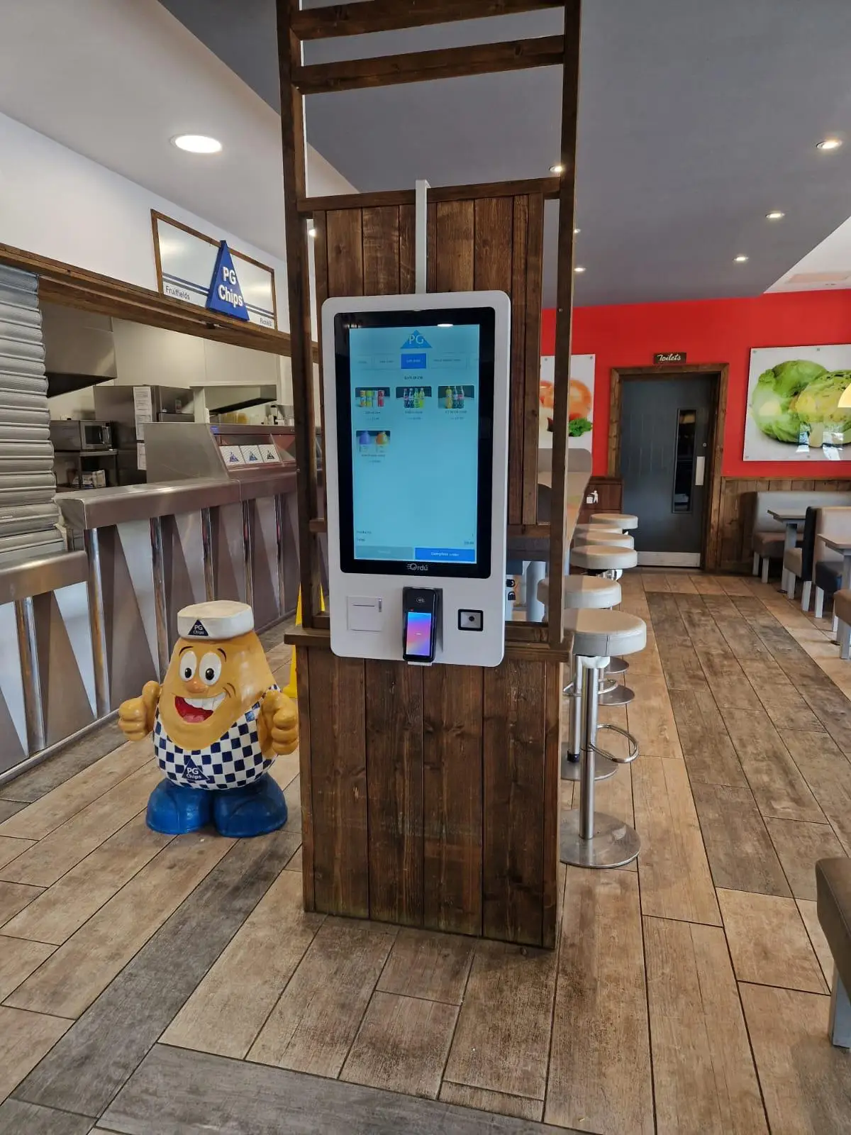 Interactive Self Service Payment Kiosk - Mcdonalds Style
