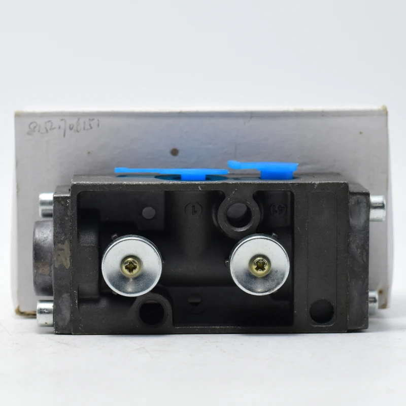 便宜的工厂价格变速箱阀门81521706151铝合金变速箱阀门用于卡车零件| Alibaba.com