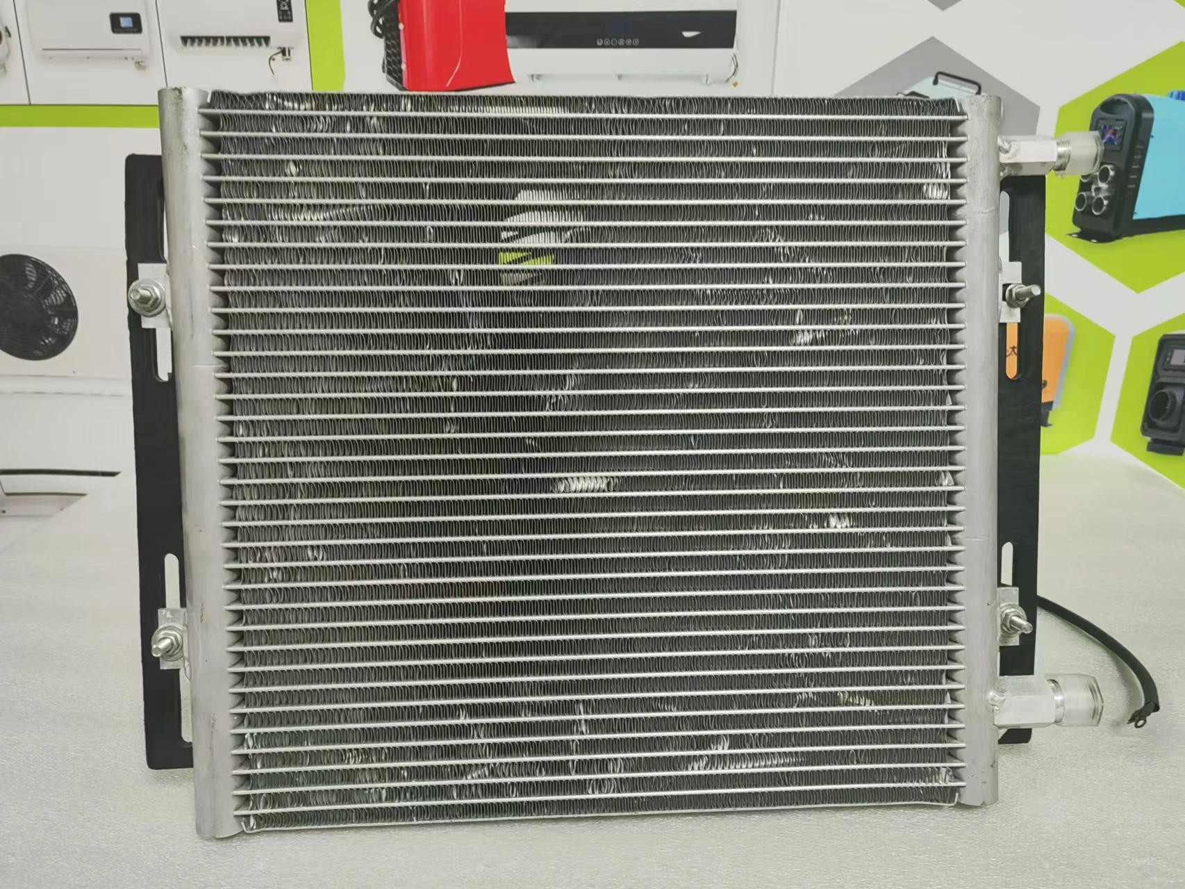 Universal Ac 12v Car air Conditioner 9600btus 2800w Van air Conditioner ...