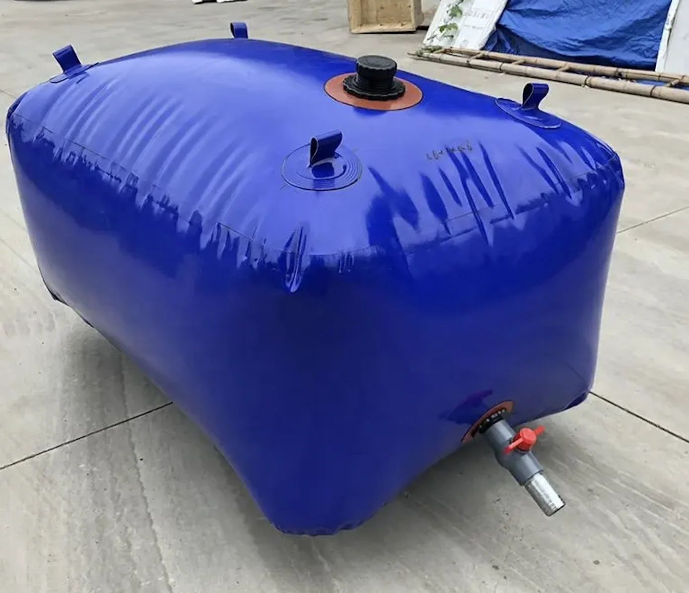 Flexitank Price Pillow Collapsible Pvc Water Storage Bladder Tank - Buy ...