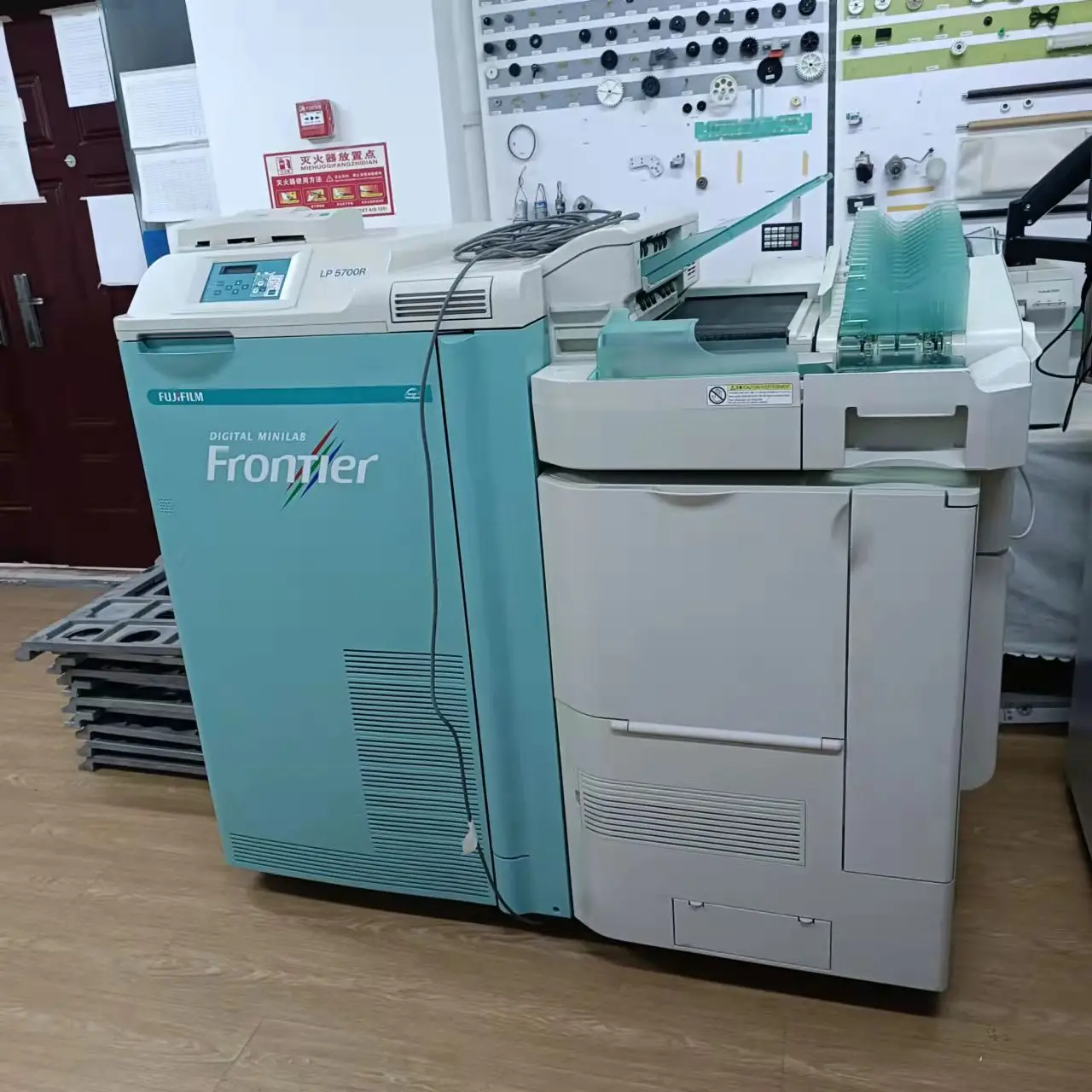 Fuji Frontier 570 5700 LP5700 digital minilab| Alibaba.com