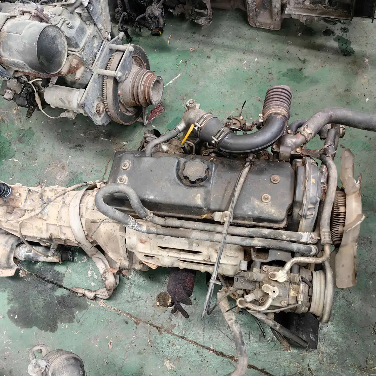 Original Used Complete 3l Engine With Gearbox For Toyota Landcruiser ...