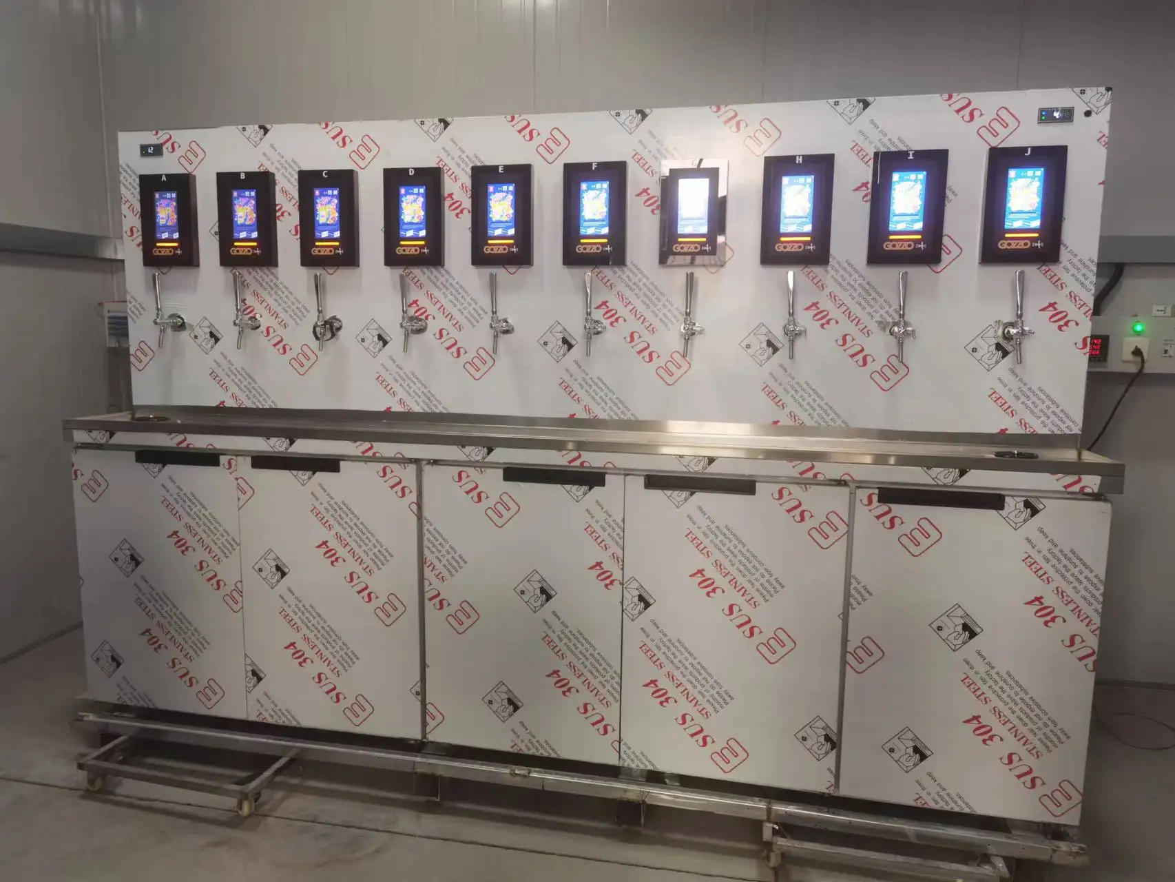 Self-serve Beer Tap System - Efficient & Versatile Solutions