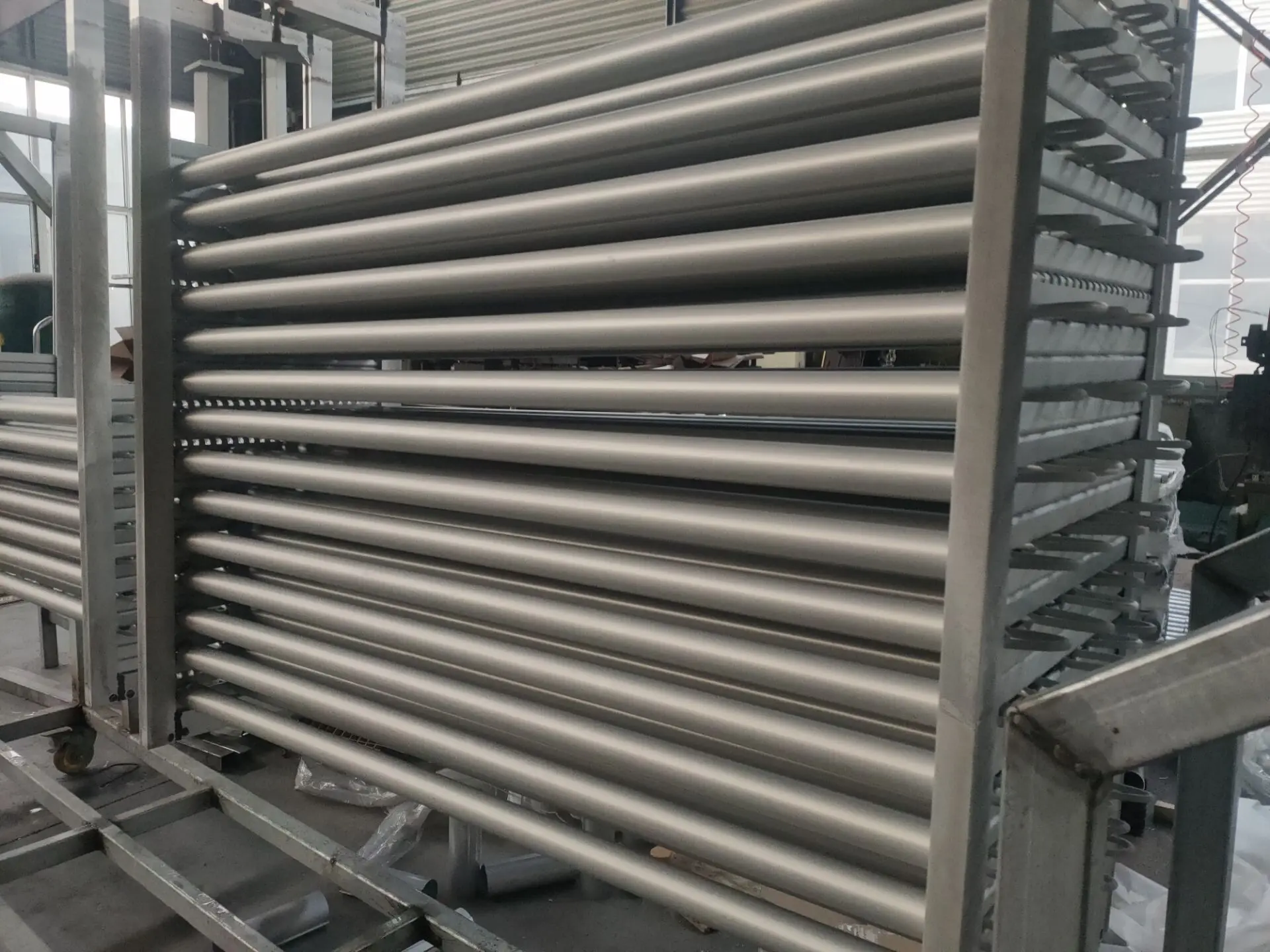 Aluminium Adjustable Square Tubes & Pipes - OEM/ODM Available