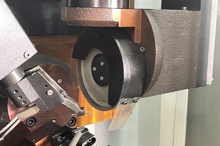 GD-100D CNC Automatic Saw Blade Grinding Machine TCT Circular Saw Blade ...