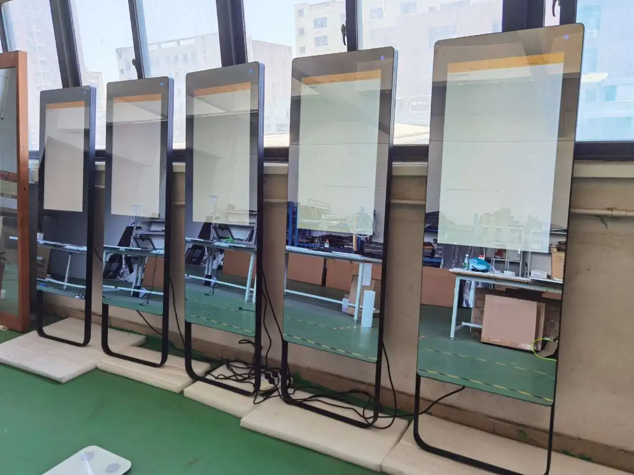 STANHOM Custom Smart Fitness Mirror - 32'' Touch Screen Workout Mirror ...