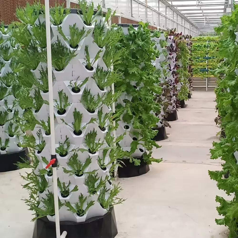Agrotonomy Aero Vertical Fish Farming Rotating Tanks - Efficient ...