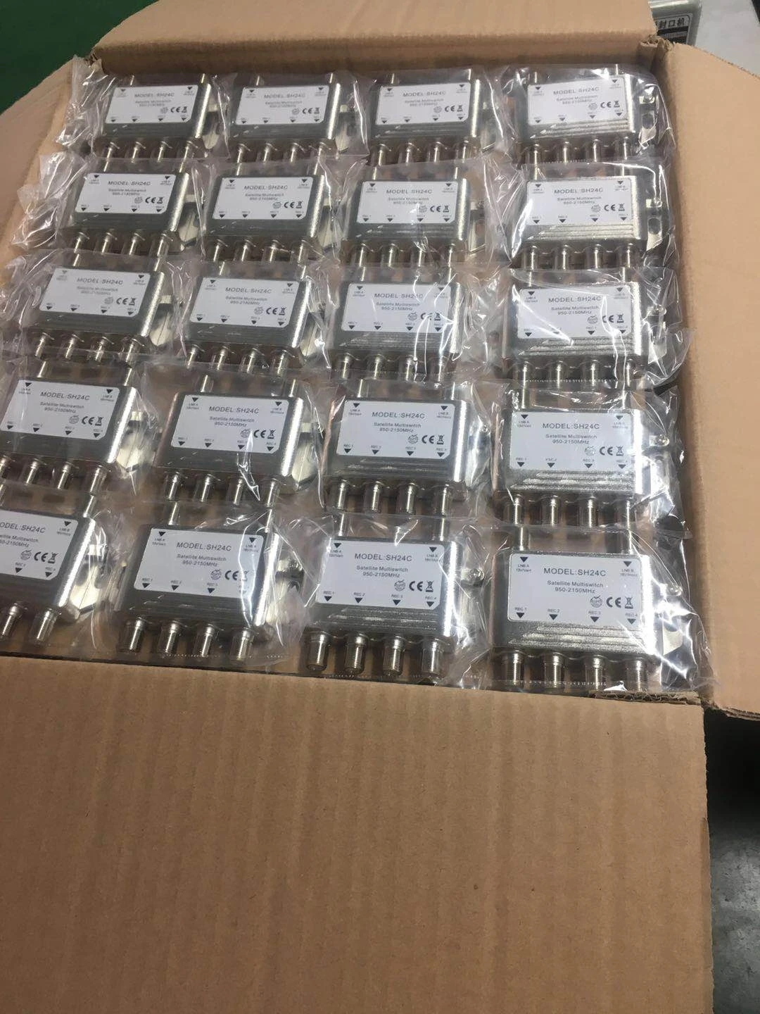 Hejia 5x5x16 Cascade Multiswitch - 5 in 16 Out CATV Multi-switch