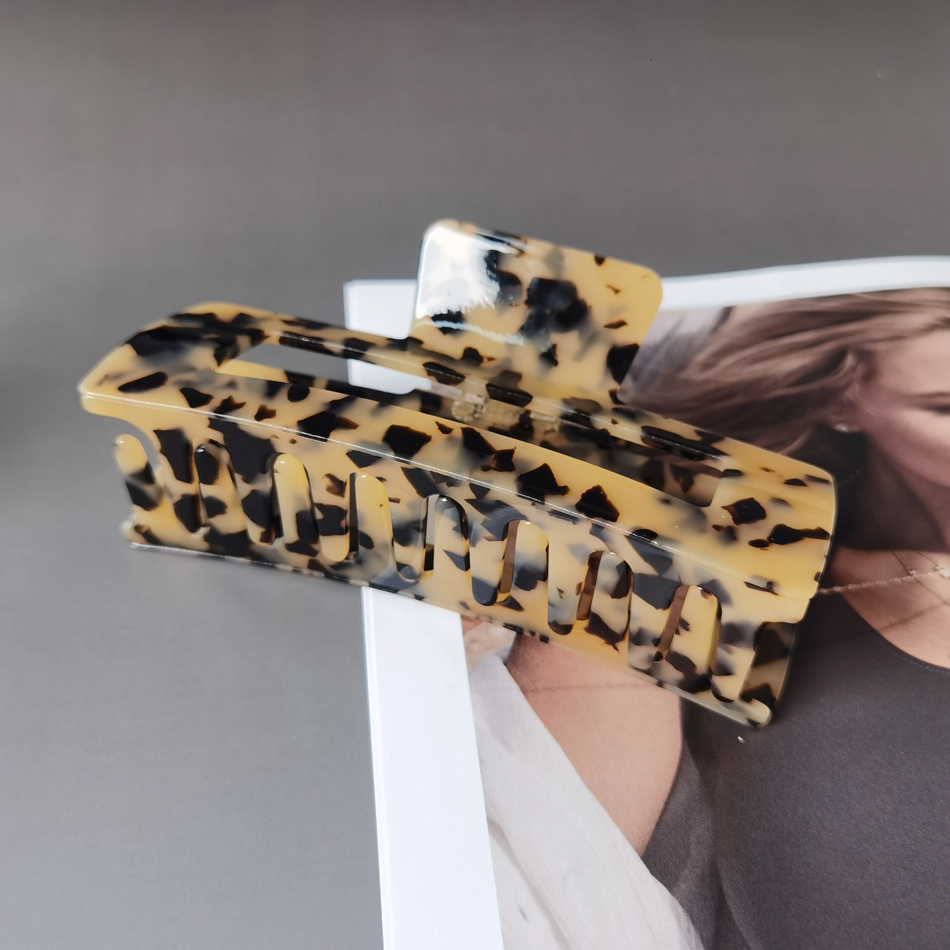 13cm 8teeth 2022 Mega Clip Biodegradable Cellulose Acetate Rectangle ...