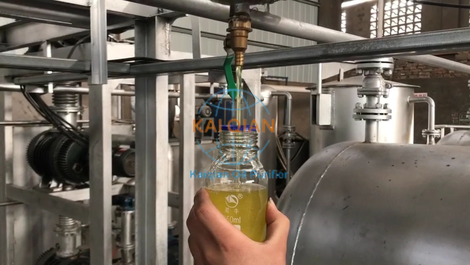 Vacuum Waste Engine Oil Regeneration To Base Oil Distiller Modular ...