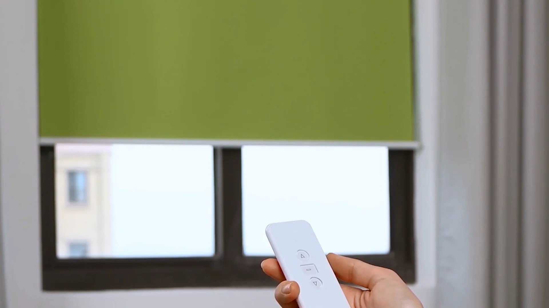 European Style Fancy Motor Blackout Motorized Remote Control Roller ...