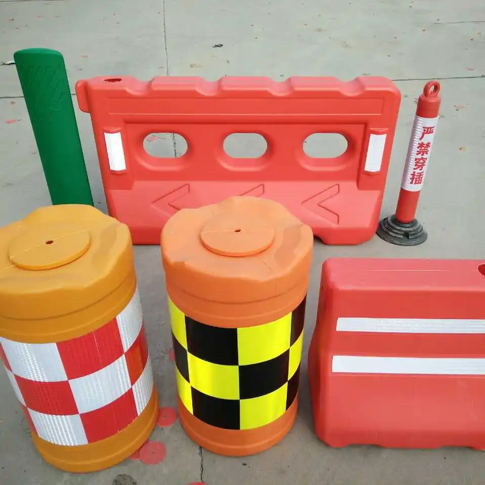 Benc Plastic Water Fillable Traffic Warning Road Safety Barriers Barrel ...