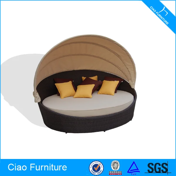 Large Circle Outdoor Lounge - Stylish & Durable Rattan Chair