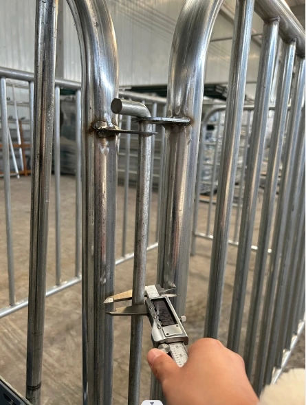 Livestock Equipment - Durable Cattle Box & Calf Hutch