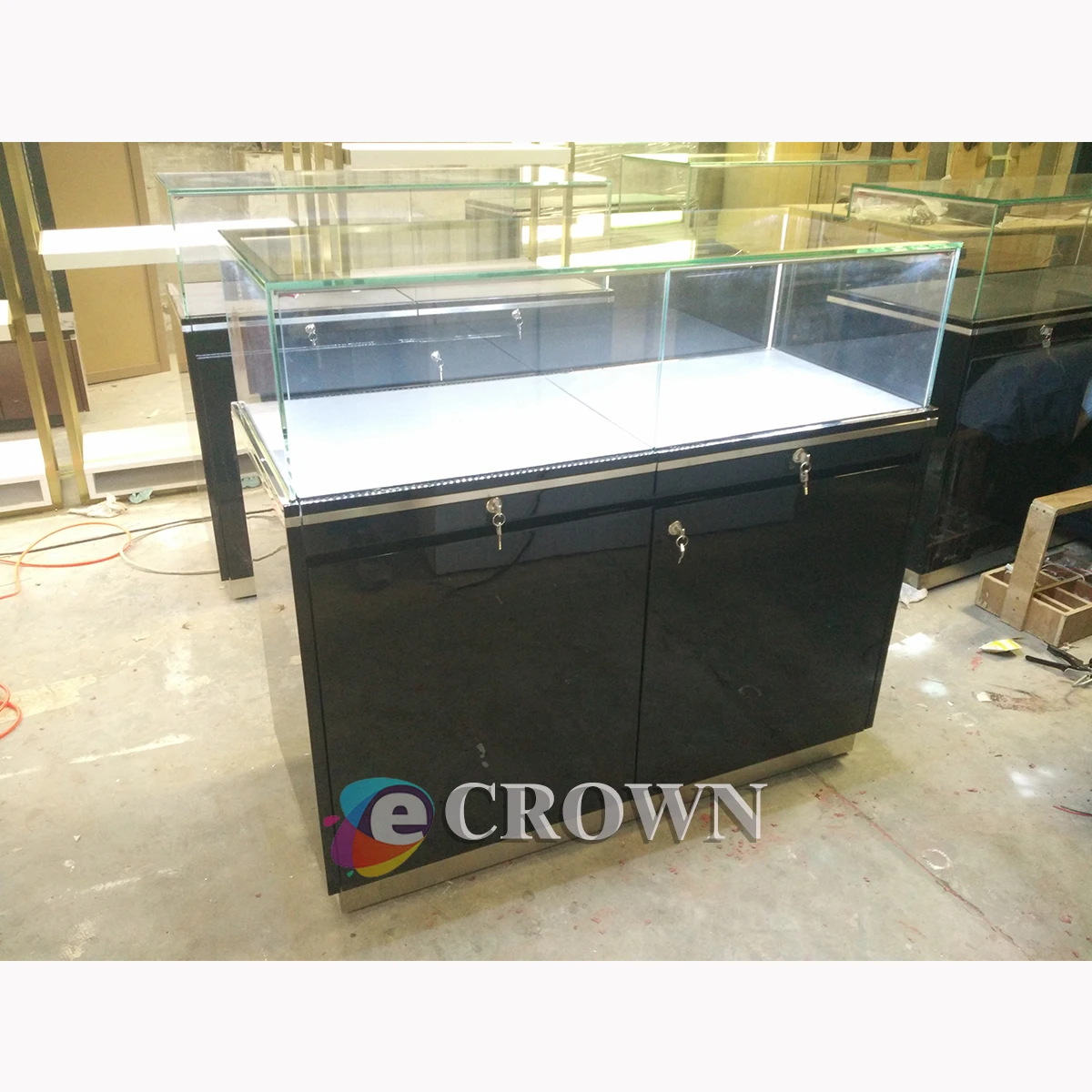Kiosk Design Display Booth Counter Watches Display Showcase Watchband ...