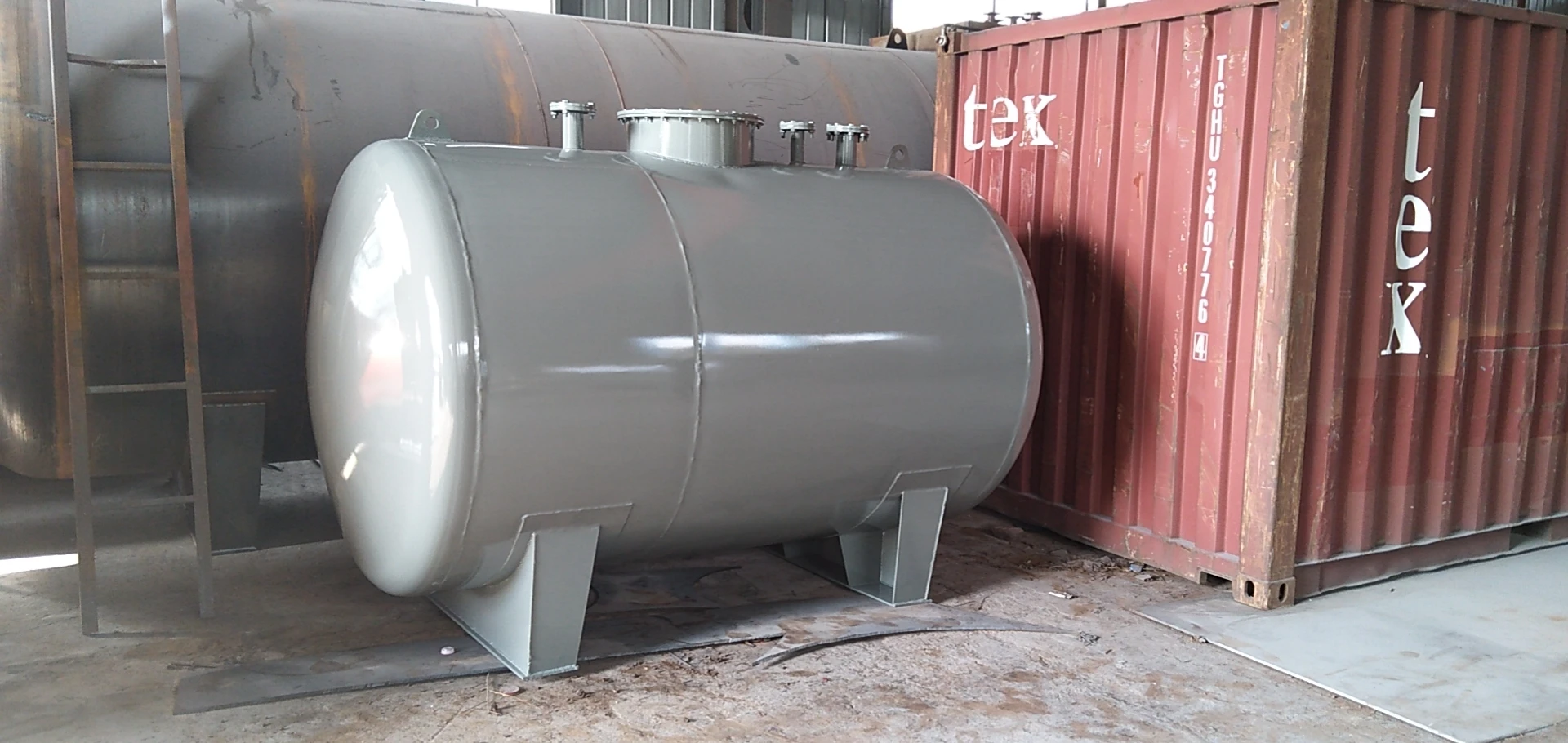1000 Litres IBC Iso Containers - Durable Fuel Storage Solutions