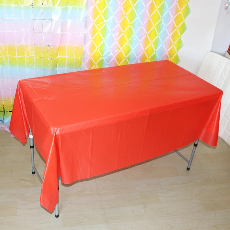 Waterproof Tablecloths - Durable, Disposable, and Customizable