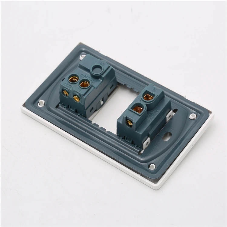 Plastic Shell Electrical Power Socket With Switch American Standard 2 ...