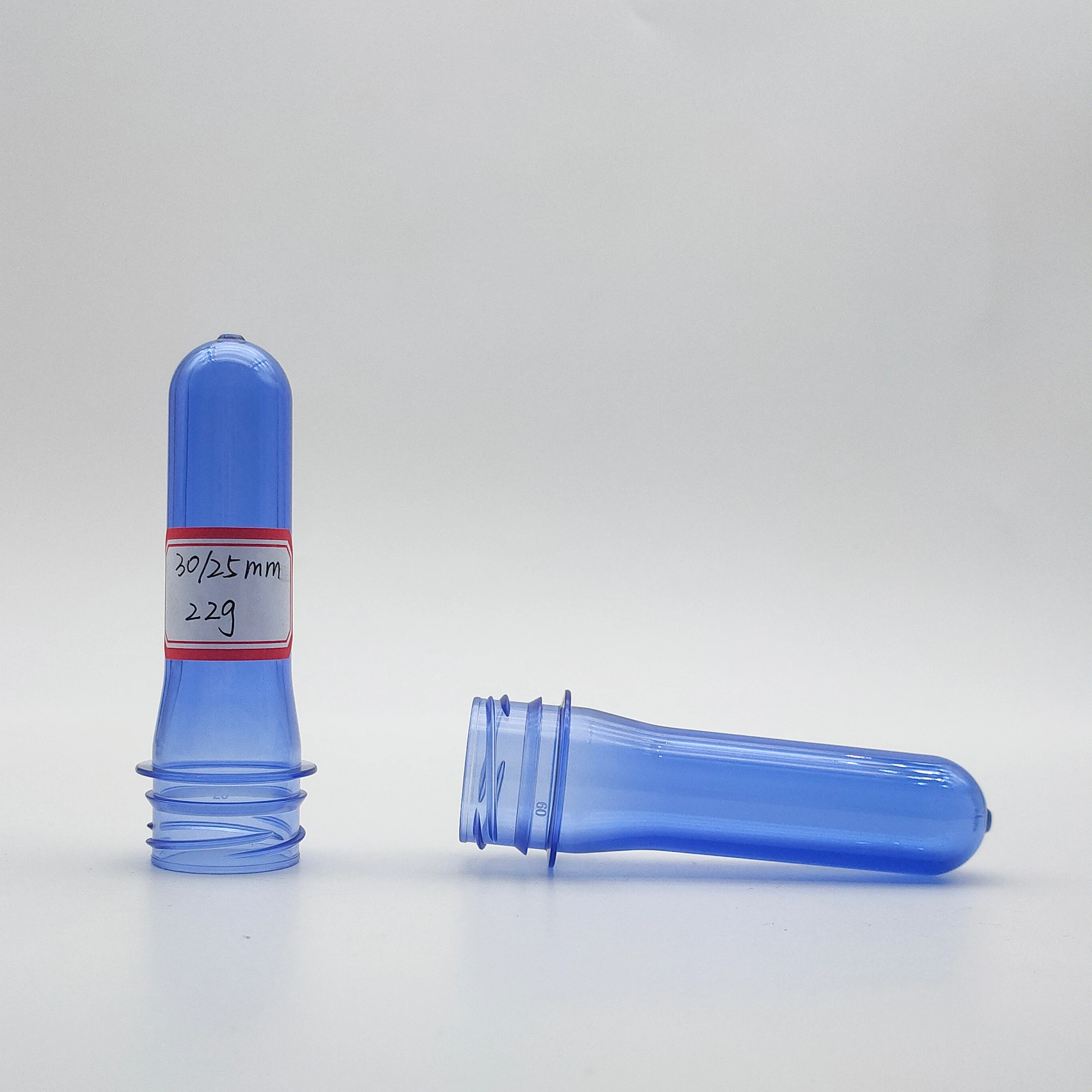 30-25mm Neck 22g Blue Color Drinking Water Bottles PET Plastic Bottle ...